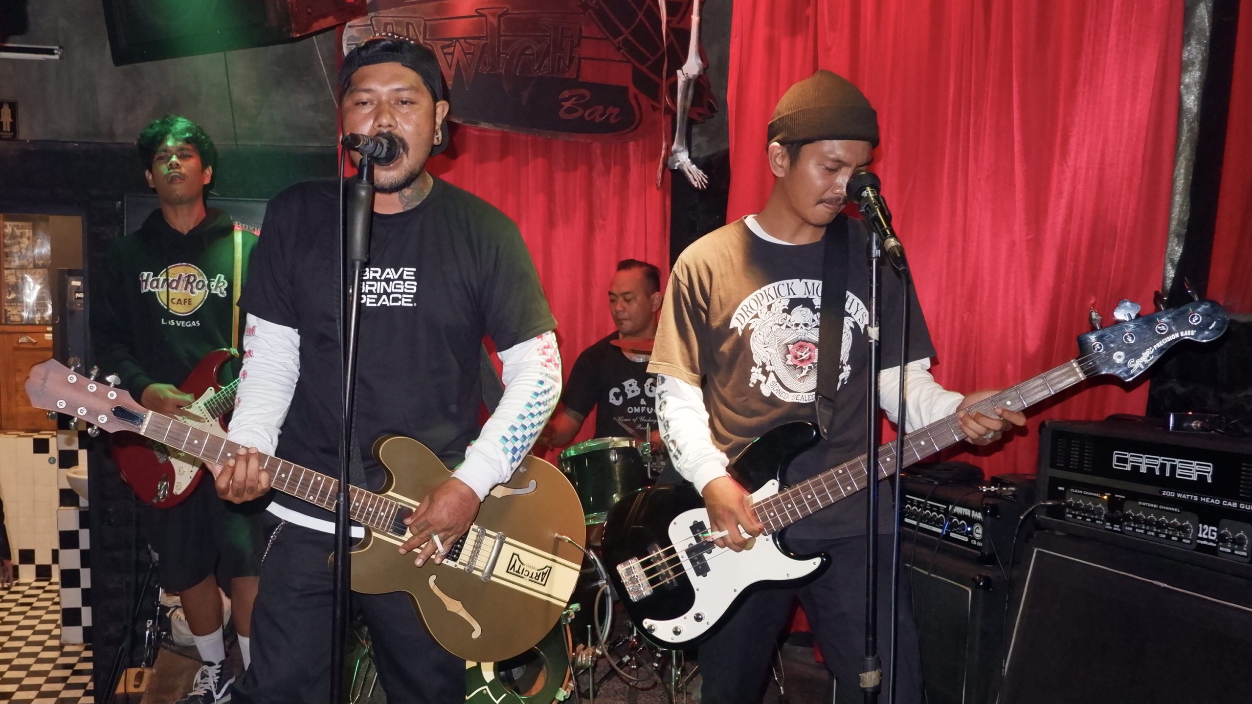 Snfx, Band Parodi Berbahasa Bali – Handmad Campah